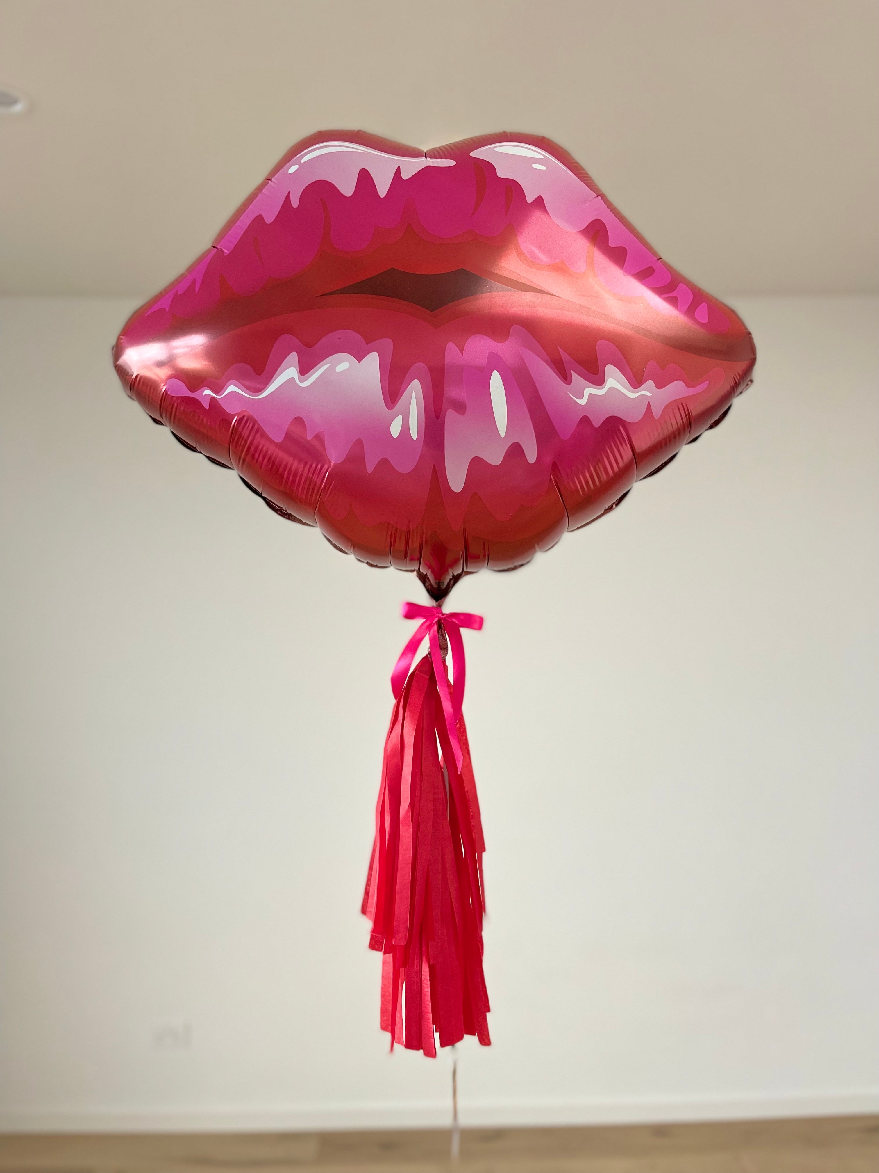 Kissey Lips Balloon – Balloons Gold Coast