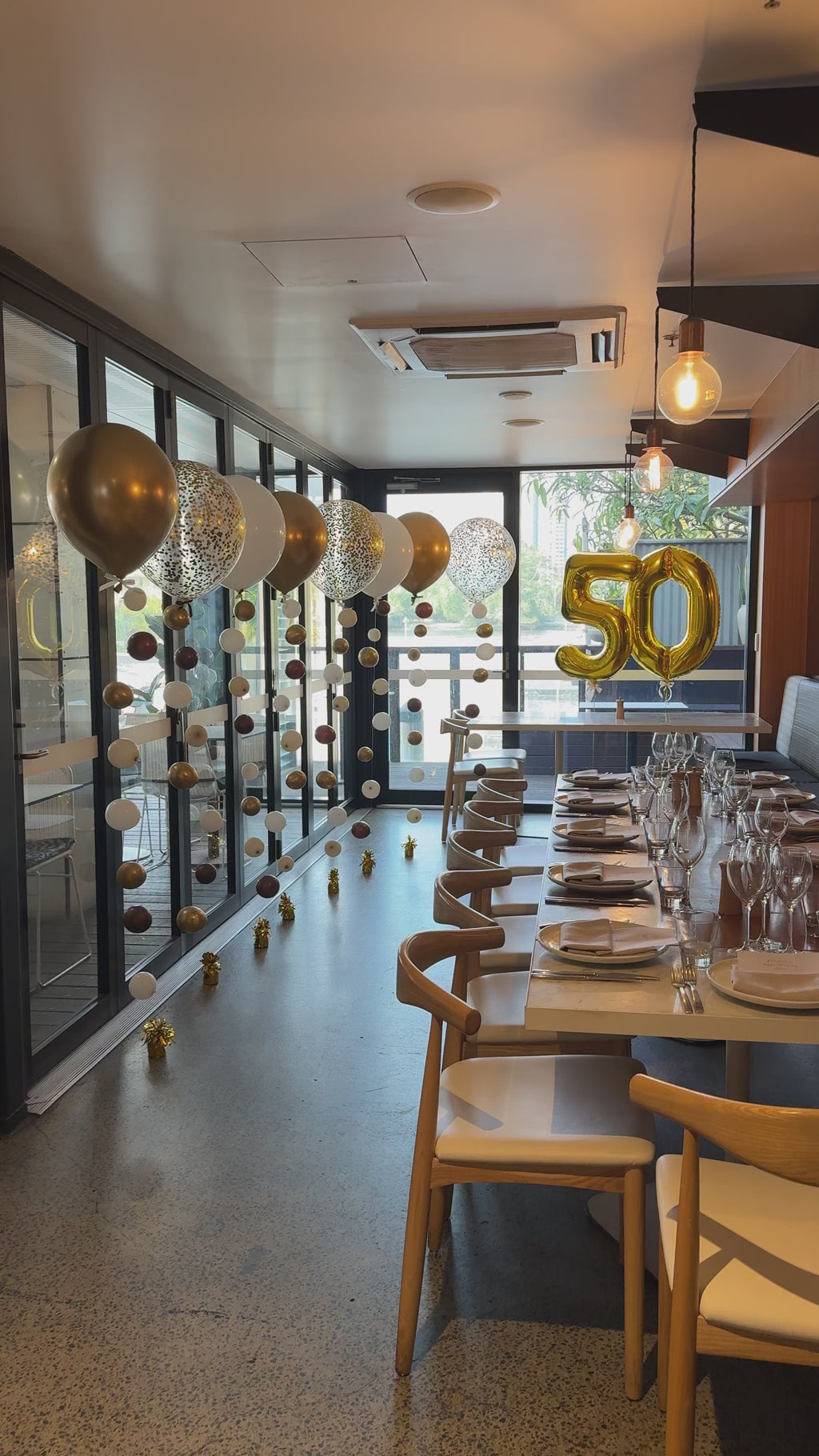 Numbers and Balloons with Bubble strings – Balloons Gold Coast